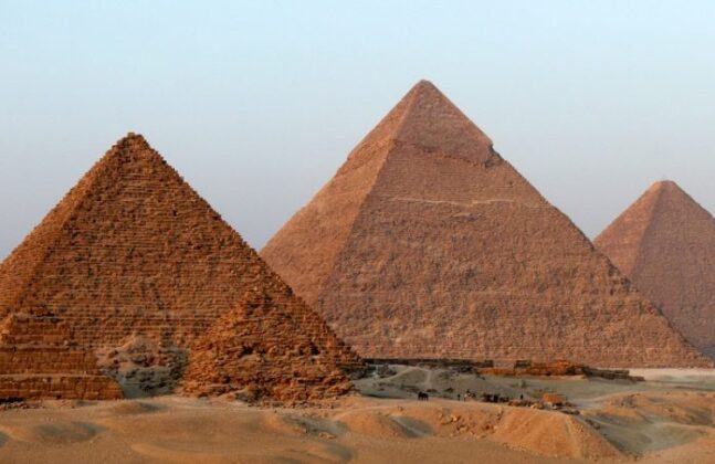 10 Most Mysterious Buildings in the World | Earthology365