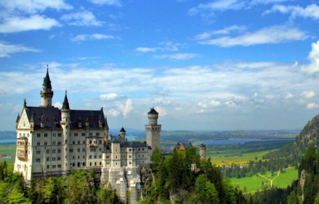 7 Most Beautiful German Castles and Palaces | Earthology365