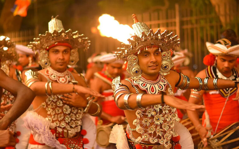 10 of the Most Unique and Beautiful Cultures Around the World ...