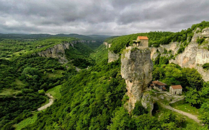 The 10 Most Stunning Remote Monasteries in the World | Earthology365 ...
